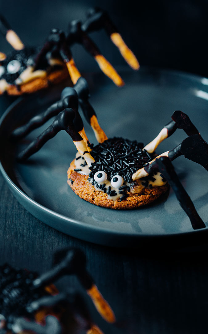 Tarantula cookies | Cooking Lovers